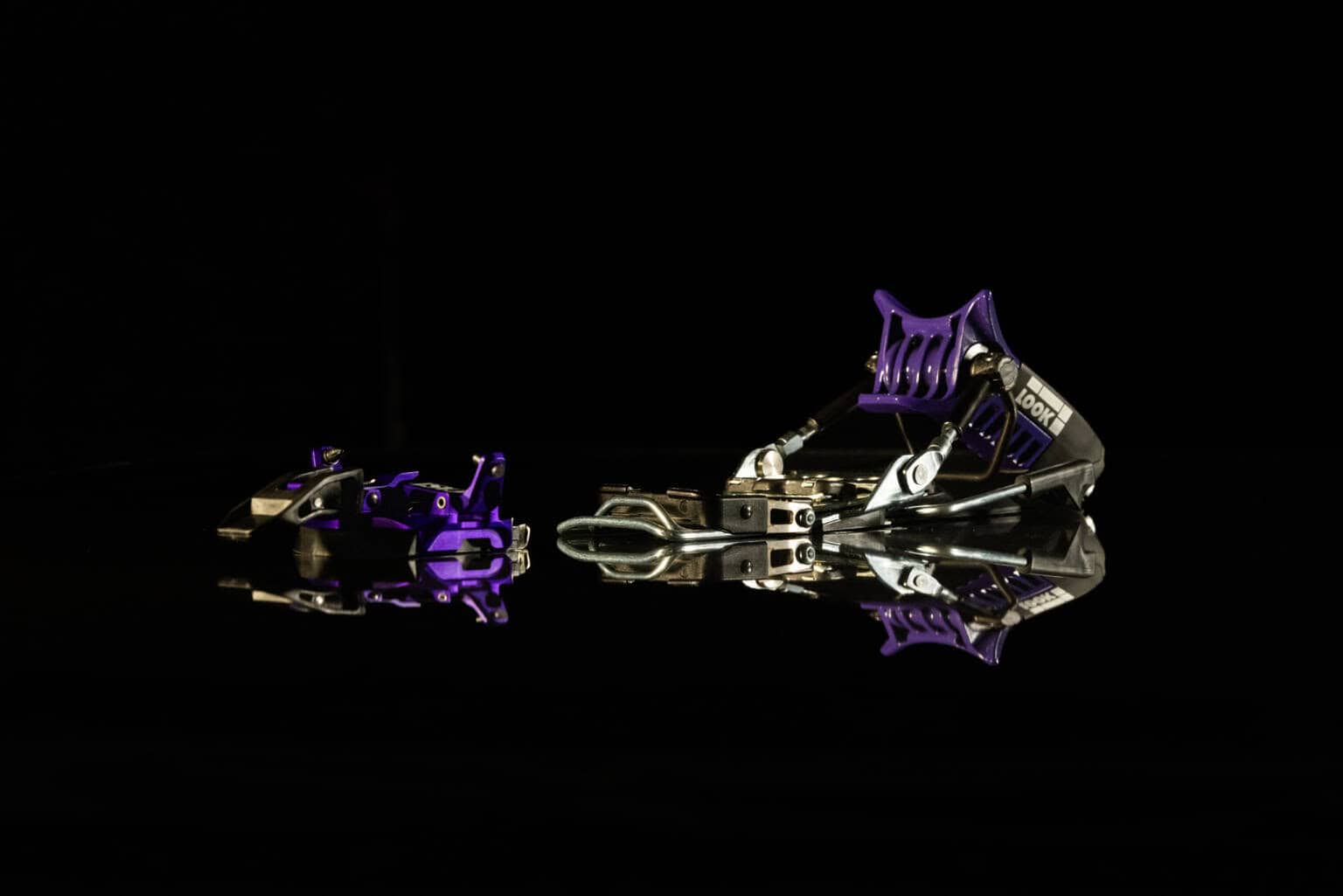 Cast Freetour 2.0 Pivot 15 Ski Bindings 2026 | Ken Jones Ski Mart